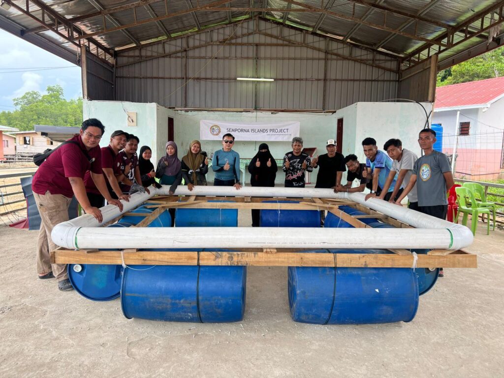 Abalone Cage Workshop – Semporna Islands Project