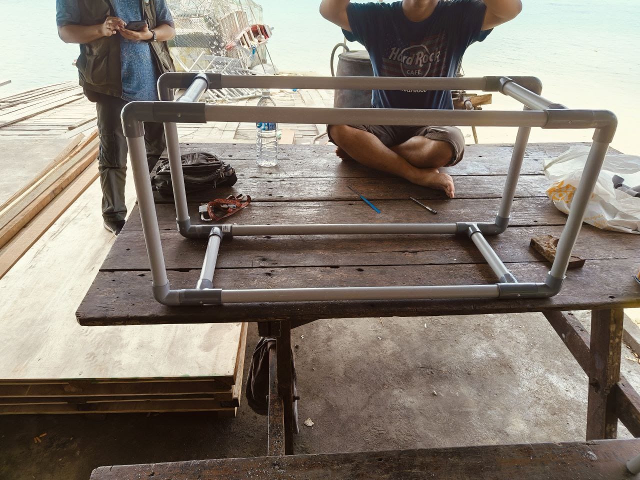 Giant clam cage for ocean nursery – Semporna Islands Project